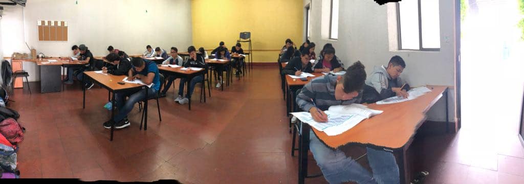 Examen de Admisión 2018 por parte de los aspirantes a las diversas ...
